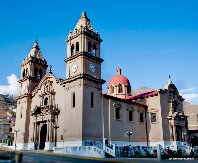 Historia de Tarma – UGEL – TARMA